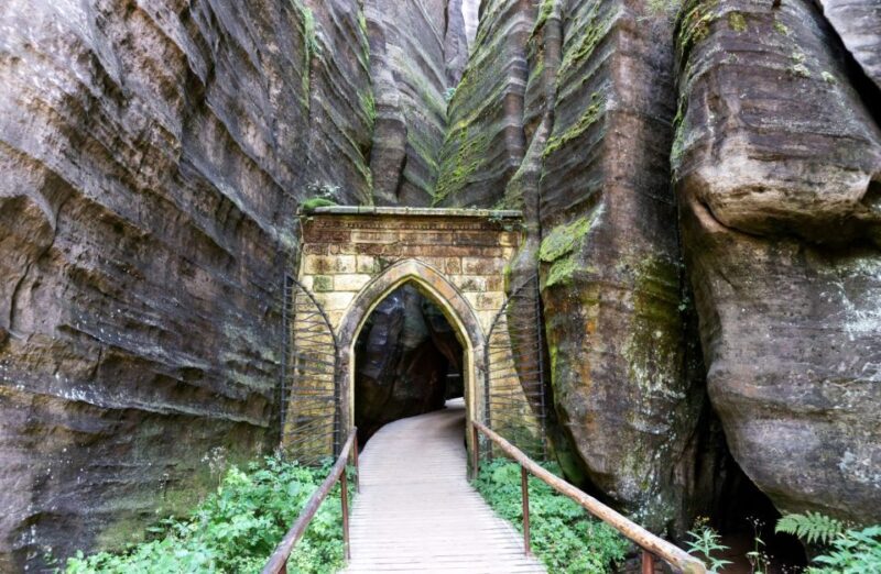 Skip-the-line Rock City Private Day Trip from Prague by Car - FAQs
