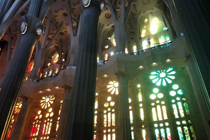 Skip The Line Sagrada Familia Small Group Tour - Practical Details to Keep in Mind
