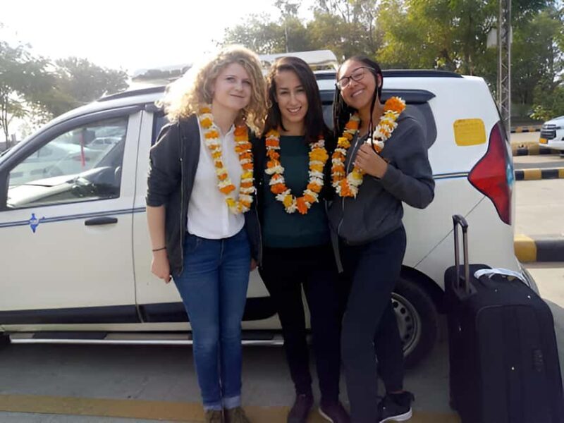 Skip-the-Line: Taj Mahal & Agra Fort Guided Tour - Detailed Breakdown of the Itinerary