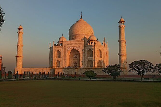 Skip The Line Taj Mahal and Agra Fort Guided Tour - Key Points