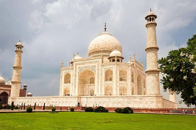 Skip the line Taj Mahal tour with photographer & tickets - Practical Tips for Making the Most of Your Tour