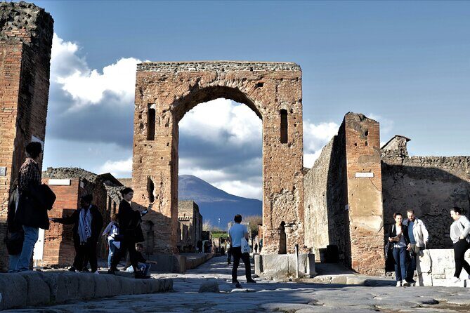 Skip the Line Ticket for Pompeii with a Guide Book of the Site - Key Points
