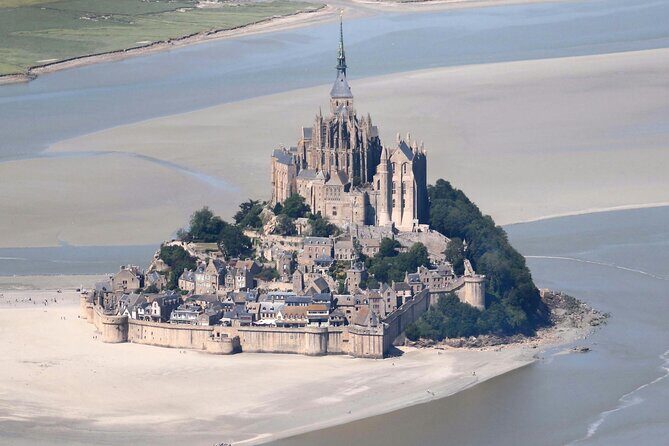 Skip-the-Line Ticket Mont-Saint-Michel Abbey Audio-Visual Tour - What to Expect from This Tour
