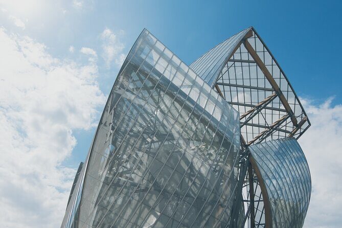 Skip-the-line Ticket Premium Access to Fondation Louis Vuitton - How to Make the Most of Your Visit