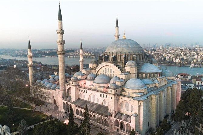 Skip the Line: Topkapi Palace Including Süleymaniye Mosque and Ceramics Workshop in Istanbul - Who Will Love This Tour?