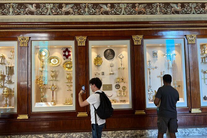 Skip-The-Line Vatican Museum and Sistine Chapel Guided Tour - What the Reviews Reveal