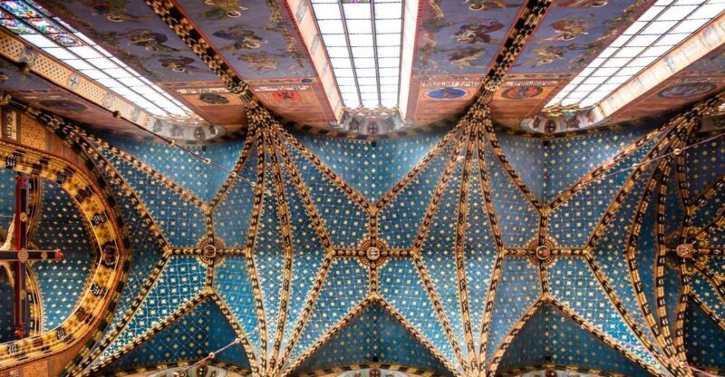 Skip-the-line Wawel Cathedral in Krakow Private Tour - Why Wawel Cathedral Is a Krakow Must-See