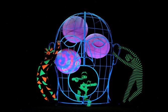 Skip the Line: WOW Show Black Light Theater in Prague Ticket - What to Expect from the Prague WOW Black Light Theater Show