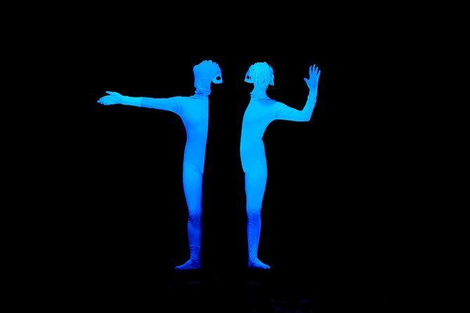 Skip the Line: WOW Show Black Light Theater in Prague Ticket - Authentic Perspectives from Travelers