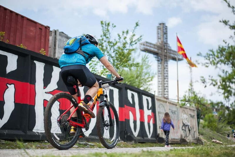 Skopje: Yugoslav Communist Tour on 2 wheels - Key Points