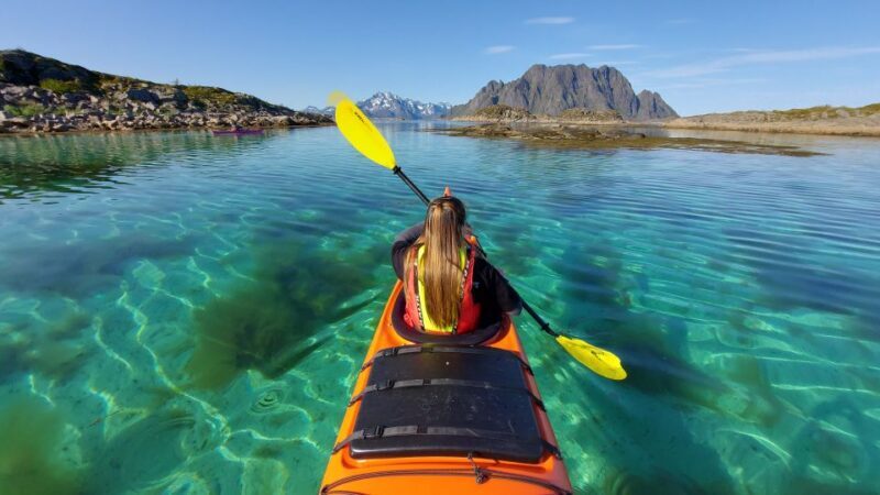 Skrova Island : 3hours Guided Kayak Tour - An In-Depth Look at the Skrova Island Kayak Tour