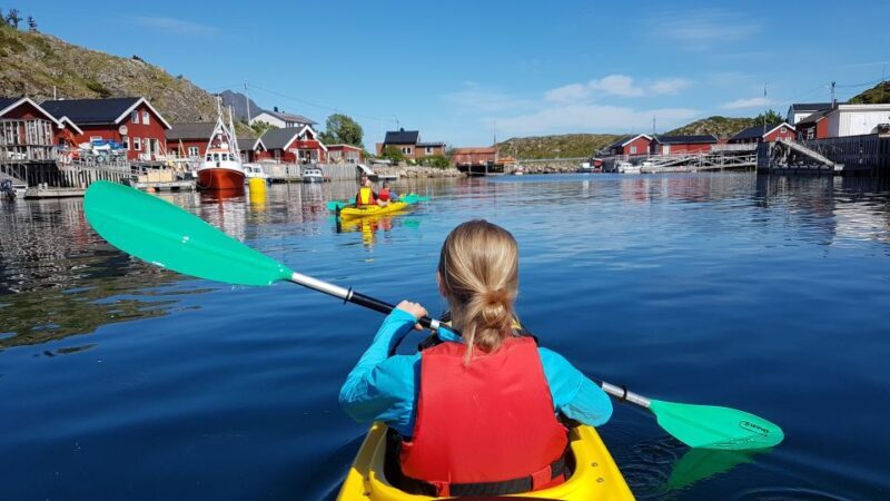 Skrova Island : 3hours Guided Kayak Tour - The Sum Up