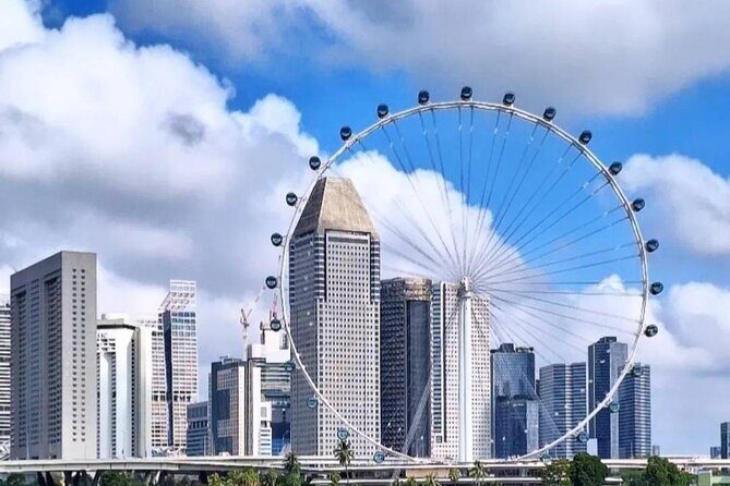 Sky Experience on the Singapore Flyer with Time Capsule - Key Points