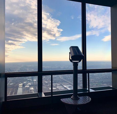 Skydeck Chicago Pie in the Sky Dining Experience - Who Will Love This Experience?
