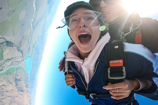 Skydive Mt. Cook - 70+ Seconds of Freefall from 16,500ft - An In-Depth Look at Skydive Mt. Cook