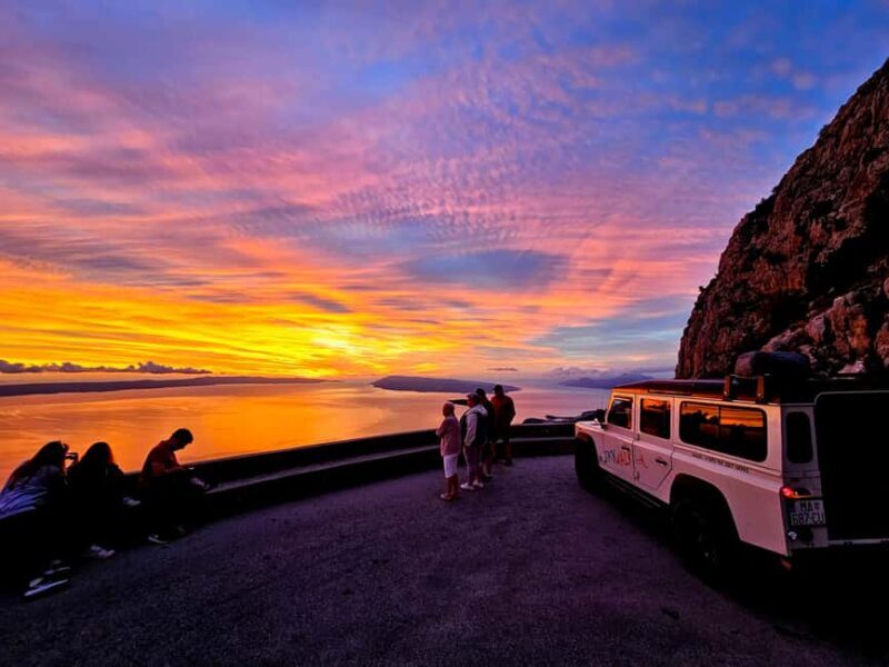 Skywalk (1228 m) and St. George (1762 m) Defender Tour - An Introduction to the Tour: What You Can Expect