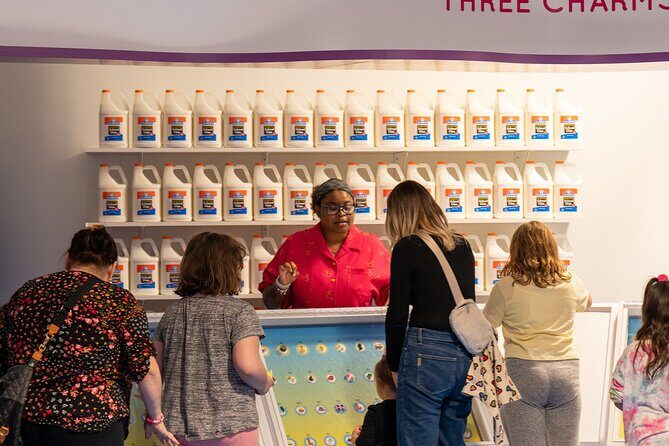 Sloomoo Institute Chicago Admission: Make Your Own Slime - What Is the Sloomoo Institute, and Why Should You Care?