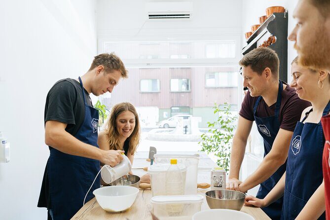 sLOVEnian Strukelj Traditional Cooking Class - Frequently Asked Questions