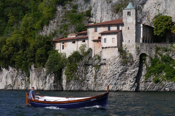 Slow boat tour for small groups with appetizer on Lake Maggiore - Analyzing the Value
