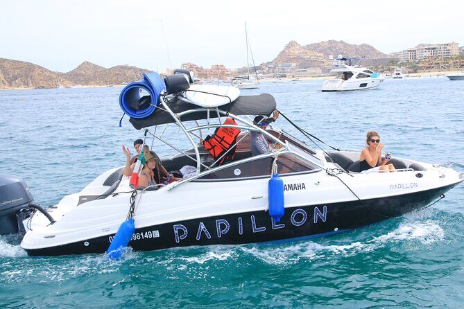 Small boat rental in cabo - Yamaha 28ft. - Exploring the Water in Cabo: The Details