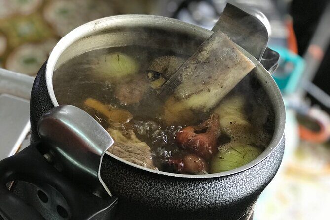 Small Cooking Class Inside the Old Quarter of Hanoi with Market - Key Points