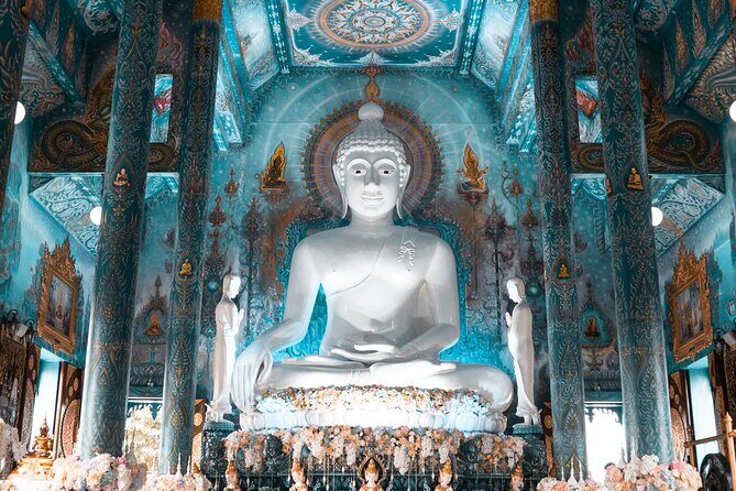 Small Group 1-Day Tour to Chiang Rai 3 Temples, Long-neck Tribe - Exploring the Temples: White, Black, and Blue