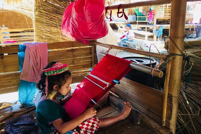 Small Group 1-Day Tour to Chiang Rai 3 Temples, Long-neck Tribe - FAQ