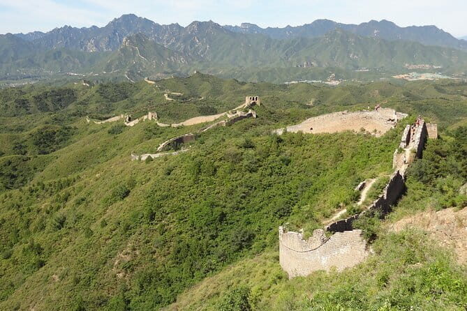 Small Group 15km Great Wall hiking from Gubeikou to Jinshanling - Exploring the Itinerary: A Day on the Great Wall