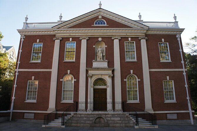 Small-Group Alexander Hamilton Public Walking Tour in Philadelphia - Discover Philadelphia’s Historic Heart with the Alexander Hamilton Walking Tour