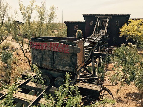 Small Group Apache Trail Day Tour with Dolly Steamboat from Phoenix - Who Will Love This Tour?