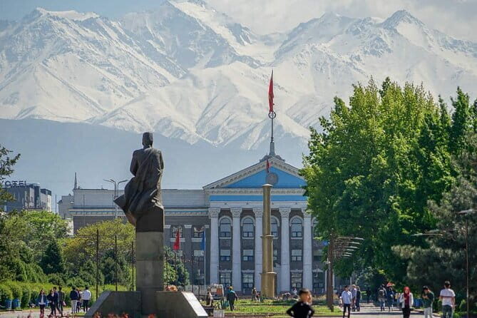 Small Group Bishkek Walking Tour - Exploring Bishkek: An In-Depth Look at the Tour