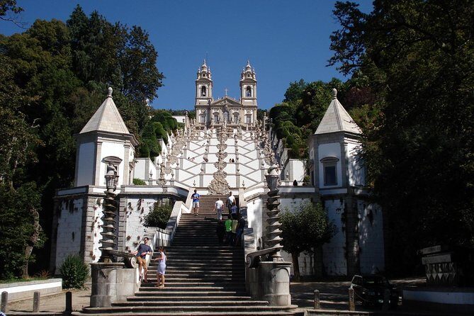 Small-Group Braga Half-Day Tour with Bom Jesus Sanctuary - Introduction to the Tour: What You Can Expect
