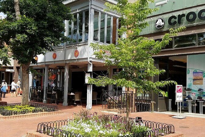 Small Group Characteristic Towns around Denver 1 Day Tour - Transport and Practicalities