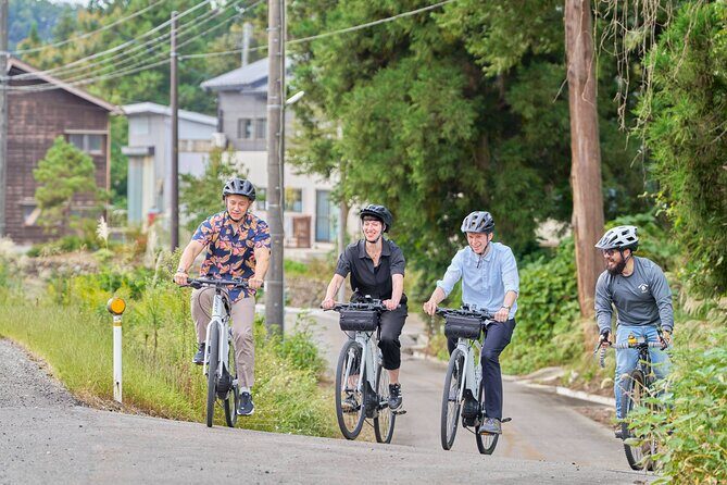 Small Group Craft Experience Cycling Tour - Exploring Niigata’s Craftsmanship on a Cycling Tour