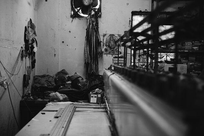 Small- Group Delhi Slum Walking Tour - An In-Depth Look at the Experience