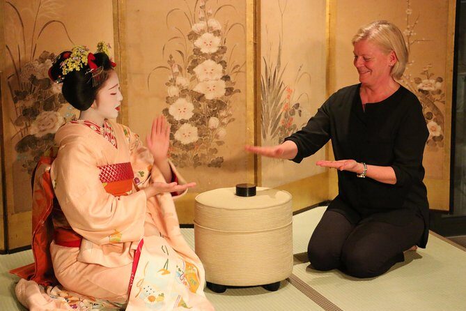 Small-Group Dinner Experience in Kyoto with Maiko and Geisha - Who Should Consider This Tour?