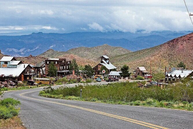 Small Group El Dorado Canyon, 7 Magic Mountains & Hoover Dam Tour - Why This Tour Stands Out