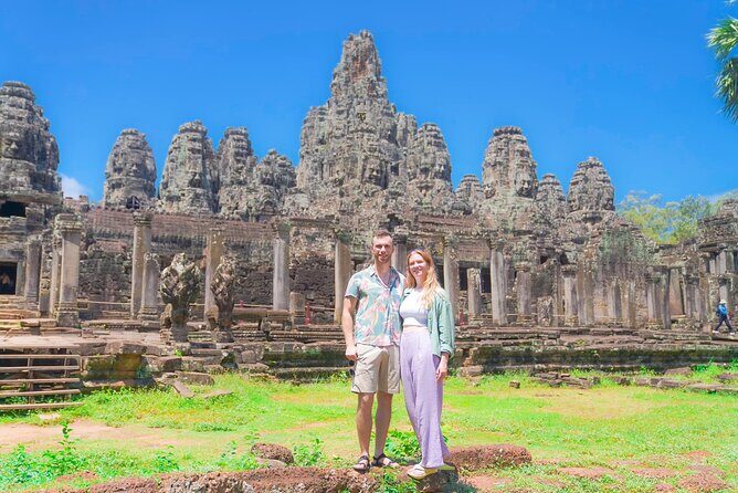 Small-Group Explore Angkor Wat Sunrise Tour with Guide - Starting with the Sunrise at Angkor Wat