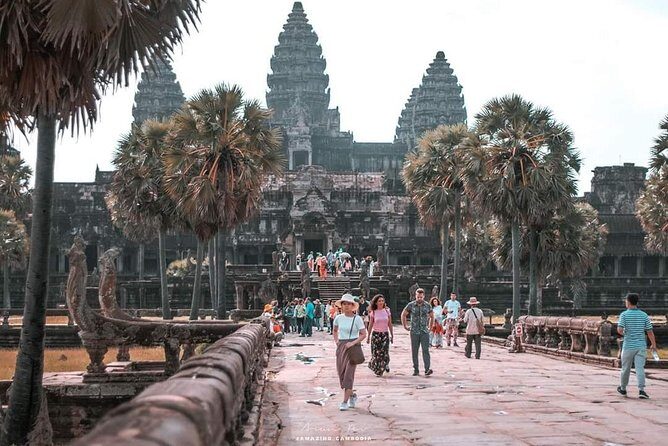 Small-Group Explore Angkor Wat Sunrise Tour with Guide - Being Clear About Costs and Practicalities
