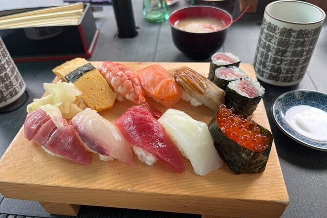 Small Group Food Tour in Tsukiji Market - An In-Depth Look at the Experience