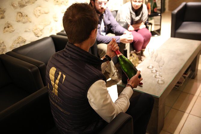 Small Group - Full Day Champagne Tour 3 Small Champagne Growers - A Detailed Look at What to Expect