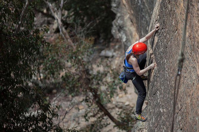 Small-Group Full-Day Rock Climbing Adventure from Katoomba - An In-Depth Look at the Climbing Experience