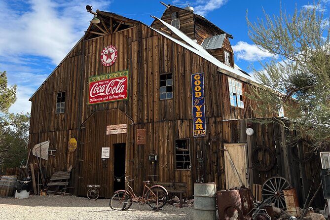 Small Group Ghost Town, 7 Magic Mountains, Las Vegas Sign - The Itinerary in Detail