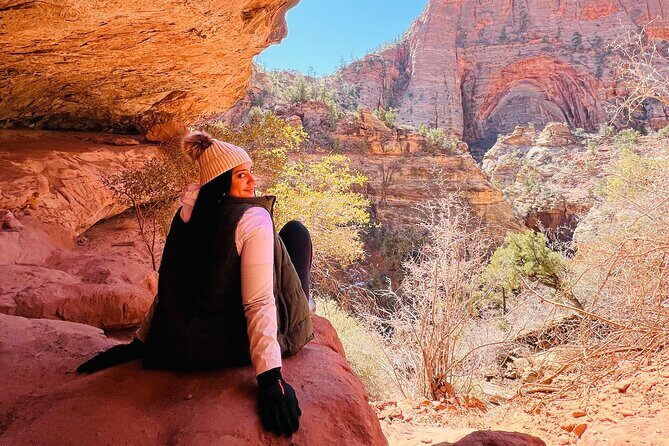 Small Group Guided Photography and Walking Tour of Zion - Less-Trodden Trails: Many Pools Trail