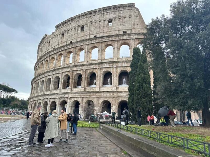 Small Group Guided Tour Colosseum Roman Forum, Palatine Hill - Discovering Rome’s Ancient Marvels: A Review of the Small Group Guided Tour of the Colosseum, Roman Forum & Palatine Hill
