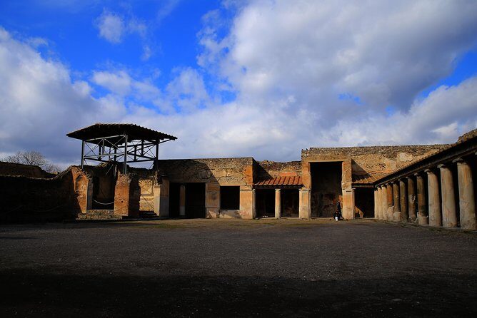Small Group Guided Walking Tour of Ancient Pompeii Highlights - Why Choose This Tour? An Honest Look at Pompeii Highlights