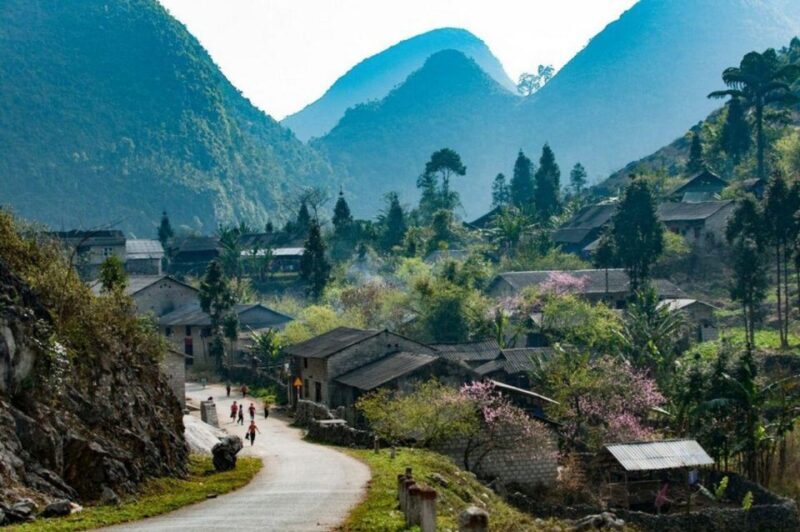 Small group Ha Giang Loop 3D2N Motobike Tour from Hanoi - What Travelers Say