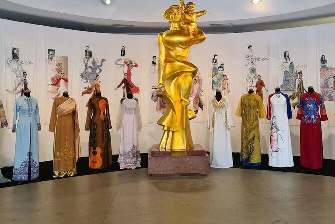 Small Group Hanoi Luxury City Tour Monday and Friday Only - What the Tour Offers: A Look at the Day