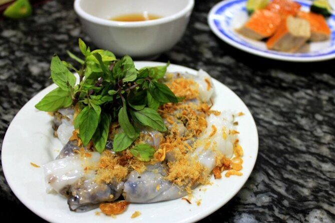 Small Group Hanoi Street Food Walking Tour with Local Guide - An Introduction to the Hanoi Food Tour Experience