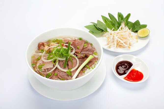 Small Group Hanoi Street Food Walking Tour with Local Guide - A Closer Look at the Itinerary